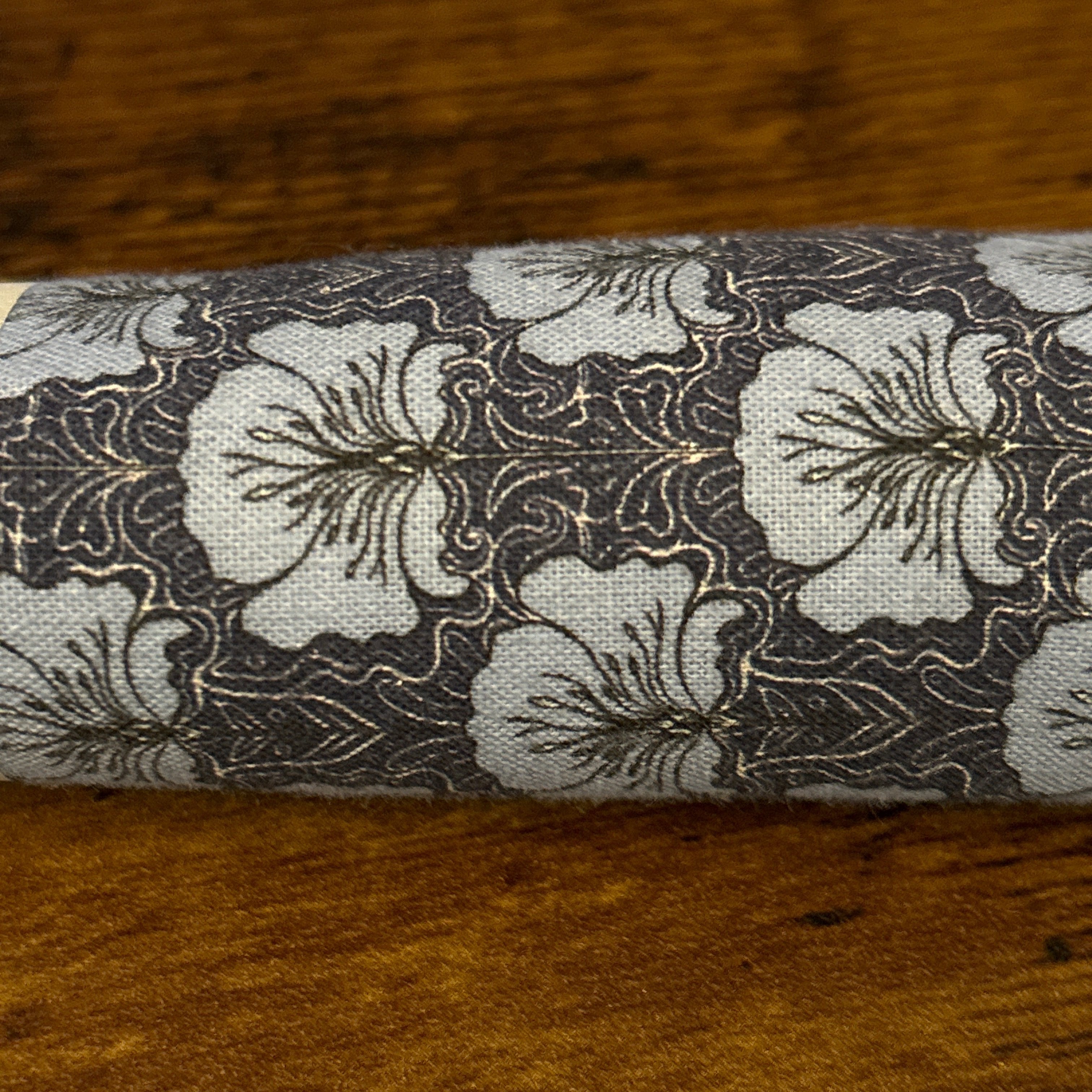 FRENCH FAT QUARTER: Iris Flowers – BERNINA of Naperville